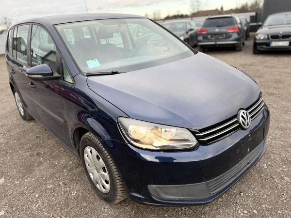 Zils Volkswagen Touran 2011 Kauņa, ar dzinēja tilpumu 1.40 L un nobraukumu 221 tūkst. km par 4150 €, foto 7 vietnē AUTOMOTO.COM.LV