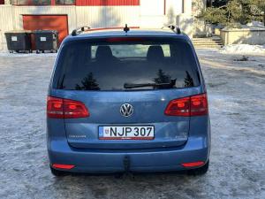 Blue Volkswagen Touran 2011 in Klaipeda, with an engine capacity of 1.39 L and mileage of 250 thousand km for 3999 €, photo 9 on AUTOMOTO.COM.LV