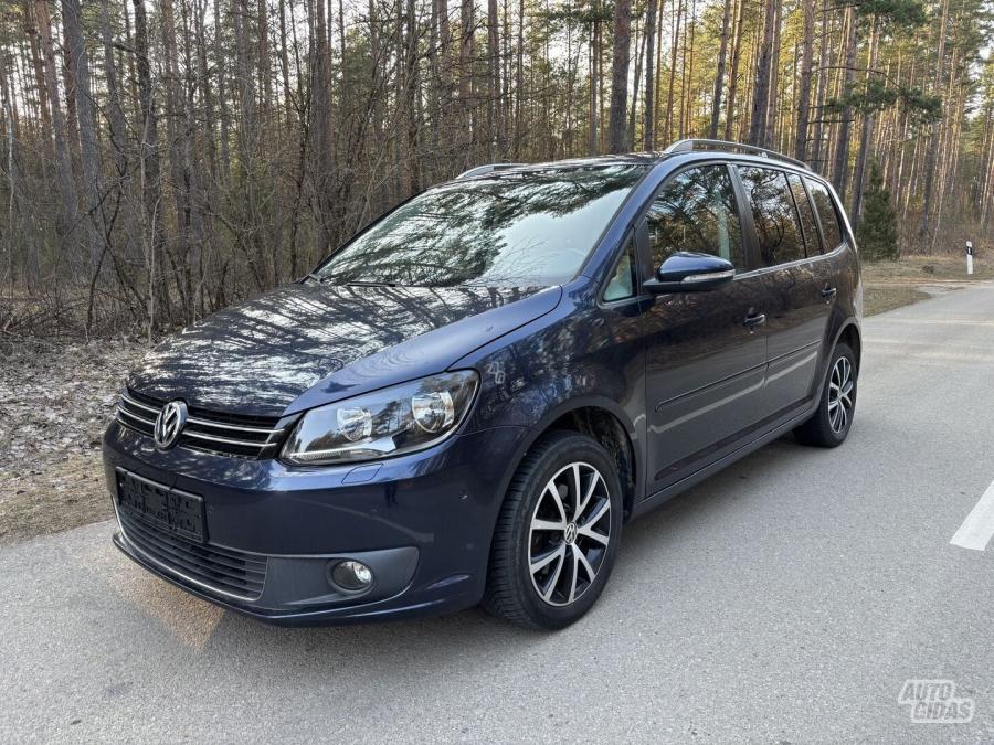 Zils Volkswagen Touran 2011 Varėna, ar dzinēja tilpumu 1.60 L un nobraukumu 257 tūkst. km par 5200 €, foto 2 vietnē AUTOMOTO.COM.LV
