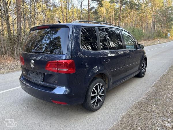 Zils Volkswagen Touran 2011 Varėna, ar dzinēja tilpumu 1.60 L un nobraukumu 257 tūkst. km par 5200 €, foto 6 vietnē AUTOMOTO.COM.LV