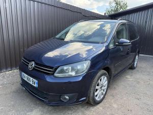 Zils Volkswagen Touran 2011 Kauņa, ar dzinēja tilpumu 1.60 L un nobraukumu 207 tūkst. km par 3600 €, foto  vietnē AUTOMOTO.COM.LV