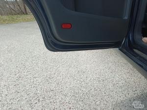 Zils Volkswagen Touran 2011 Viļņa, ar dzinēja tilpumu 1.60 L un nobraukumu 342 tūkst. km par 4890 €, foto 14 vietnē AUTOMOTO.COM.LV