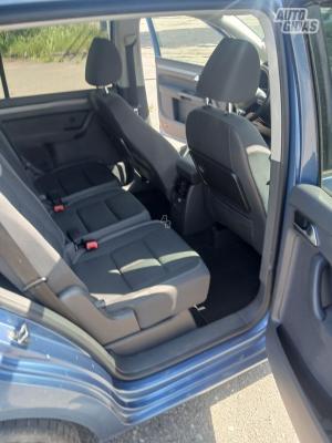 Zils Volkswagen Touran 2011 Radviliškis, ar dzinēja tilpumu 1.60 L un nobraukumu 280 tūkst. km par 4100 €, foto 10 vietnē AUTOMOTO.COM.LV