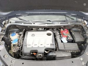 Blue Volkswagen Touran 2011 in Vilnius, with an engine capacity of 1.97 L and mileage of 261 thousand km for 6700 €, photo 22 on AUTOMOTO.COM.LV