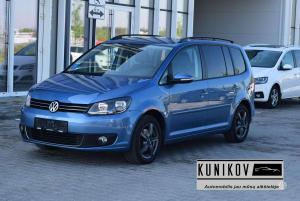 Zils Volkswagen Touran 2011 Viļņa, ar dzinēja tilpumu 1.60 L un nobraukumu 345 tūkst. km par 5450 €, foto  vietnē AUTOMOTO.COM.LV