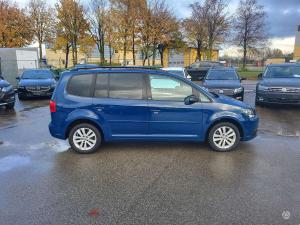 Zils Volkswagen Touran 2012 Klaipėda, ar dzinēja tilpumu 1.97 L un nobraukumu 263 tūkst. km par 6600 €, foto 4 vietnē AUTOMOTO.COM.LV