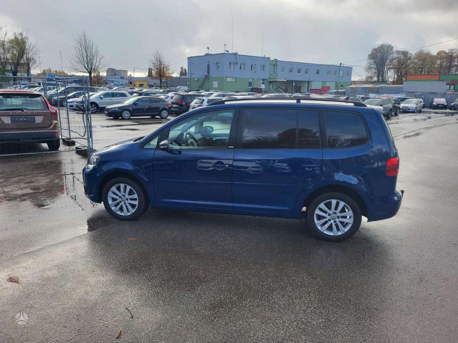Zils Volkswagen Touran 2012 Klaipėda, ar dzinēja tilpumu 1.97 L un nobraukumu 263 tūkst. km par 6600 €, foto 8 vietnē AUTOMOTO.COM.LV
