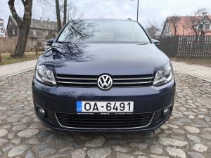 Zils Volkswagen Touran 2012 Jelgava, ar dzinēja tilpumu 1.60 L un nobraukumu 238 tūkst. km par 5870 €, foto 2 vietnē AUTOMOTO.COM.LV