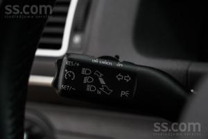 Blue Volkswagen Touran 2012 in Riga, with an engine capacity of 1.40 L and mileage of 227 thousand km for 7990 €, photo 13 on AUTOMOTO.COM.LV
