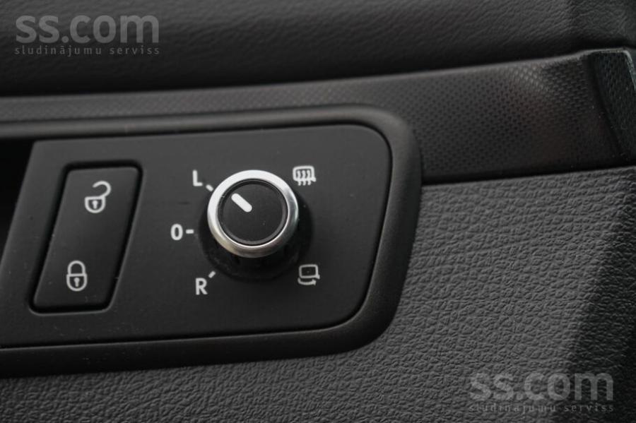 Blue Volkswagen Touran 2012 in Riga, with an engine capacity of 1.40 L and mileage of 227 thousand km for 7990 €, photo 16 on AUTOMOTO.COM.LV