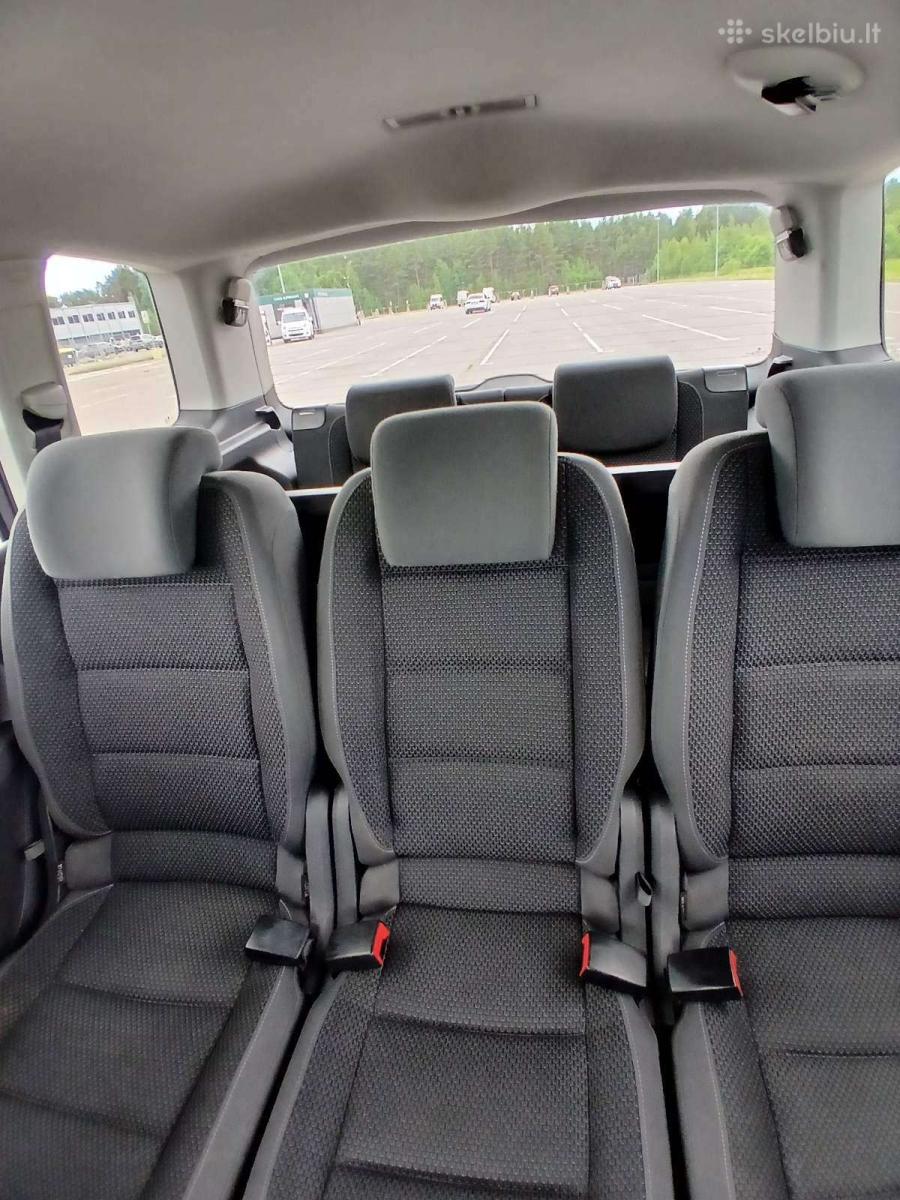 Zils Volkswagen Touran 2012 Viļņa, ar dzinēja tilpumu 1.60 L un nobraukumu 274 tūkst. km par 6200 €, foto 9 vietnē AUTOMOTO.COM.LV
