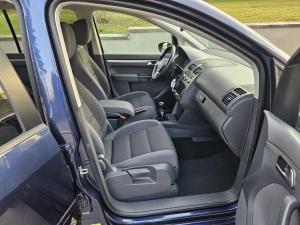 Blue Volkswagen Touran 2012 in Jekabpils, with an engine capacity of 2.00 L and mileage of 313 thousand km for 6890 €, photo 19 on AUTOMOTO.COM.LV