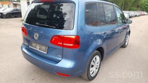 Zils Volkswagen Touran 2012 Rīga, ar dzinēja tilpumu 2.00 L un nobraukumu 0 tūkst. km par 4950 €, foto 11 vietnē AUTOMOTO.COM.LV