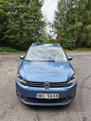 Zils Volkswagen Touran 2012 Rīga, ar dzinēja tilpumu 1.60 L un nobraukumu 211 tūkst. km par 7000 €, foto 6 vietnē AUTOMOTO.COM.LV