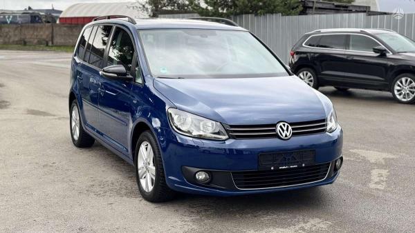 Blue Volkswagen Touran 2012 in Telschi, with an engine capacity of 1.39 L and mileage of 173 thousand km for 6700 €, photo 1 on AUTOMOTO.COM.LV