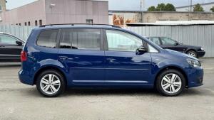 Blue Volkswagen Touran 2012 in Telschi, with an engine capacity of 1.39 L and mileage of 173 thousand km for 6700 €, photo 10 on AUTOMOTO.COM.LV