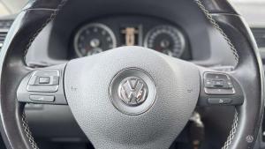 Blue Volkswagen Touran 2012 in Telschi, with an engine capacity of 1.39 L and mileage of 173 thousand km for 6700 €, photo 25 on AUTOMOTO.COM.LV