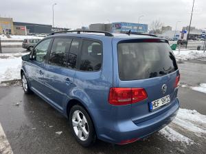 Blue Volkswagen Touran 2013 in Kaunas, with an engine capacity of 1.60 L and mileage of 203 thousand km for 5600 €, photo 8 on AUTOMOTO.COM.LV