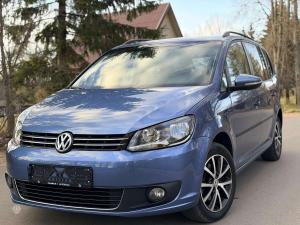 Zils Volkswagen Touran 2013 Utena, ar dzinēja tilpumu 1.60 L un nobraukumu 304 tūkst. km par 6250 €, foto  vietnē AUTOMOTO.COM.LV