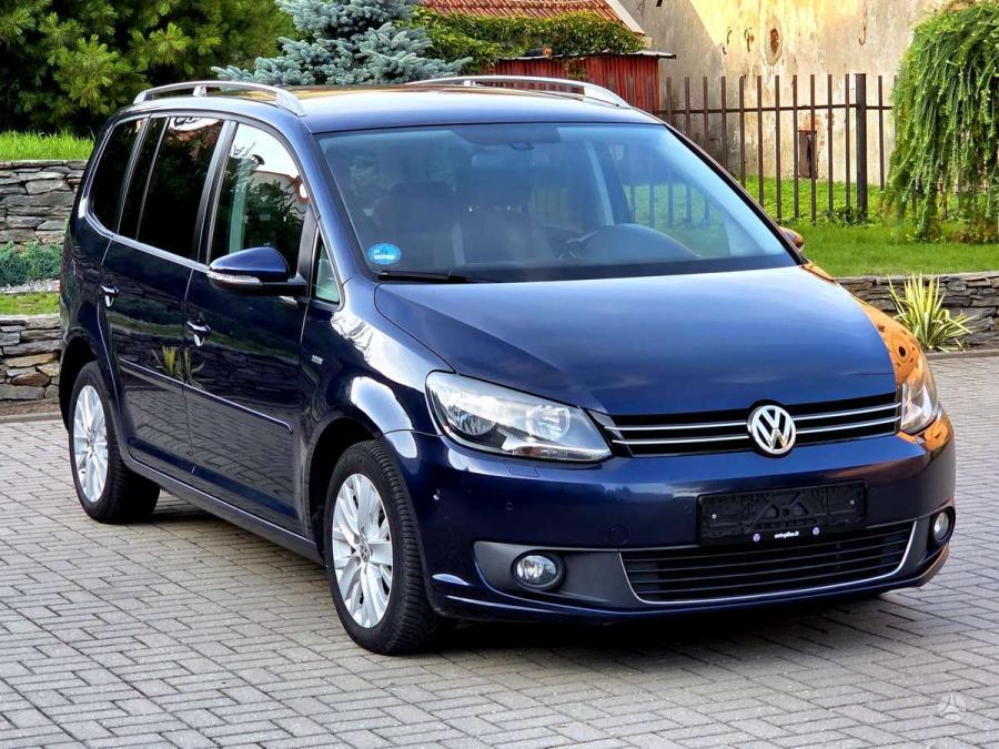 Blue Volkswagen Touran 2013 in Kedainiai, with an engine capacity of 1.97 L and mileage of 287 thousand km for 5999 €, photo 11 on AUTOMOTO.COM.LV