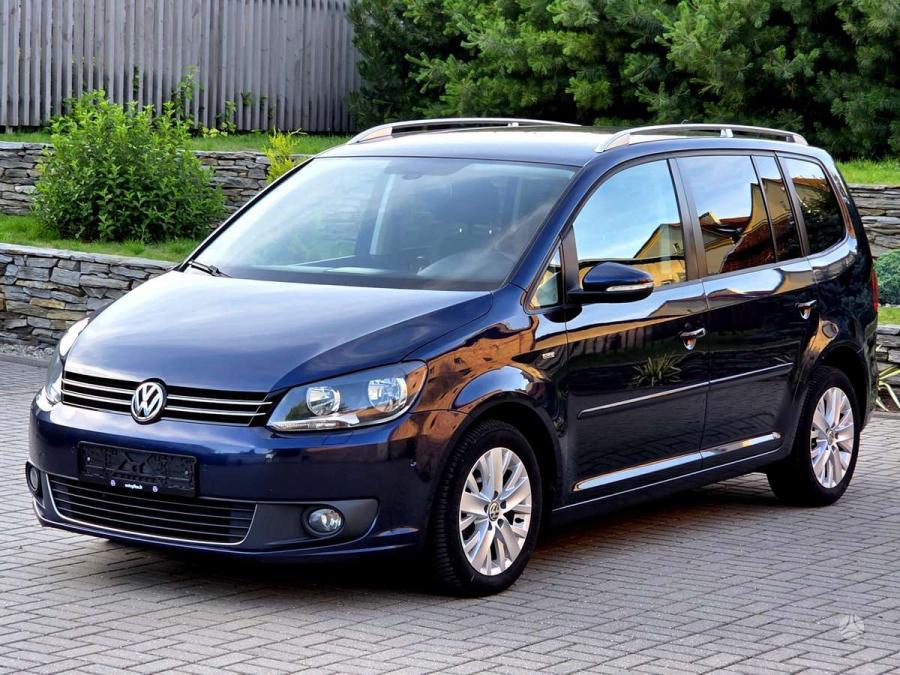 Blue Volkswagen Touran 2013 in Kedainiai, with an engine capacity of 1.97 L and mileage of 287 thousand km for 5999 €, photo 16 on AUTOMOTO.COM.LV