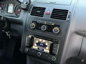 Zils Volkswagen Touran 2013 Kėdainiai, ar dzinēja tilpumu 1.97 L un nobraukumu 290 tūkst. km par 5950 €, foto 25 vietnē AUTOMOTO.COM.LV