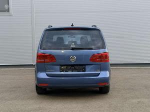 Zils Volkswagen Touran 2013 Utena, ar dzinēja tilpumu 1.60 L un nobraukumu 304 tūkst. km par 5750 €, foto 13 vietnē AUTOMOTO.COM.LV
