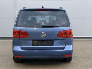 Zils Volkswagen Touran 2013 Utena, ar dzinēja tilpumu 1.60 L un nobraukumu 304 tūkst. km par 5750 €, foto 14 vietnē AUTOMOTO.COM.LV