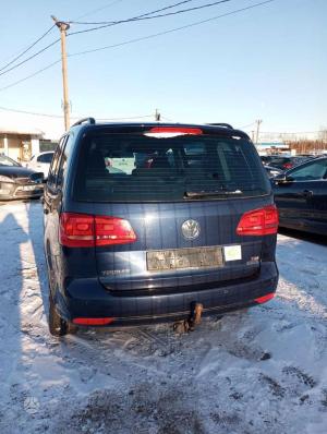 Blue Volkswagen Touran 2014 in Kaunas, with an engine capacity of 1.40 L and mileage of 160 thousand km for 4800 €, photo 10 on AUTOMOTO.COM.LV