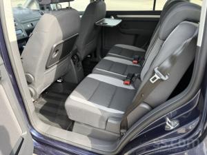 Blue Volkswagen Touran 2014 in Ogre, with an engine capacity of 1.60 L and mileage of 188 thousand km for 8199 €, photo 14 on AUTOMOTO.COM.LV