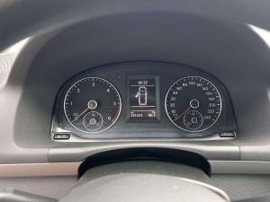 Zils Volkswagen Touran 2014 Utena, ar dzinēja tilpumu 1.60 L un nobraukumu 290 tūkst. km par 4999 €, foto 20 vietnē AUTOMOTO.COM.LV