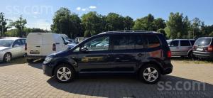 Blue Volkswagen Touran 2014 in Valmiera, with an engine capacity of 2.00 L and mileage of 329 thousand km for 5200 €, photo 7 on AUTOMOTO.COM.LV