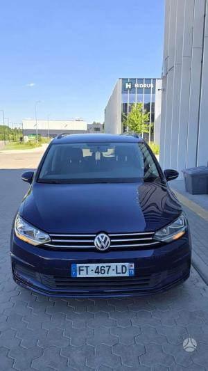 Zils Volkswagen Touran 2015 Viļņa, ar dzinēja tilpumu 1.60 L un nobraukumu 175 tūkst. km par 9600 €, foto 8 vietnē AUTOMOTO.COM.LV