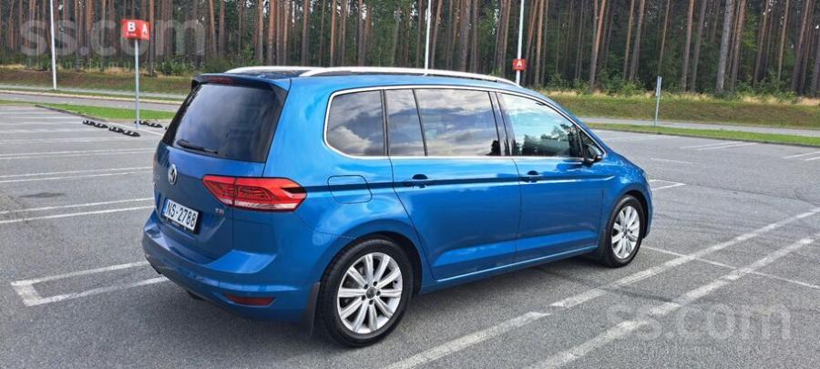 Blue Volkswagen Touran 2015 in Riga, with an engine capacity of 1.40 L and mileage of 147 thousand km for 12500 €, photo 1 on AUTOMOTO.COM.LV