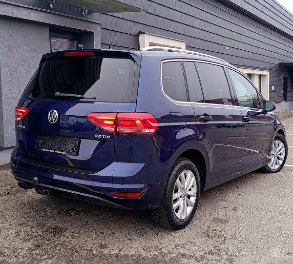 Zils Volkswagen Touran 2016 Kauņa, ar dzinēja tilpumu 1.97 L un nobraukumu 241 tūkst. km par 9499 €, foto 2 vietnē AUTOMOTO.COM.LV