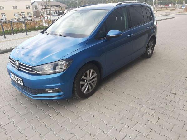 Zils Volkswagen Touran 2016 Viļņa, ar dzinēja tilpumu 1.97 L un nobraukumu 210 tūkst. km par 11600 €, foto 2 vietnē AUTOMOTO.COM.LV