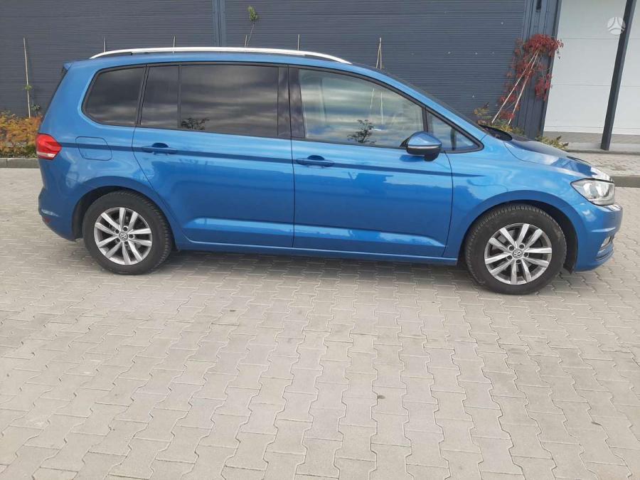 Zils Volkswagen Touran 2016 Viļņa, ar dzinēja tilpumu 1.97 L un nobraukumu 210 tūkst. km par 11600 €, foto 7 vietnē AUTOMOTO.COM.LV