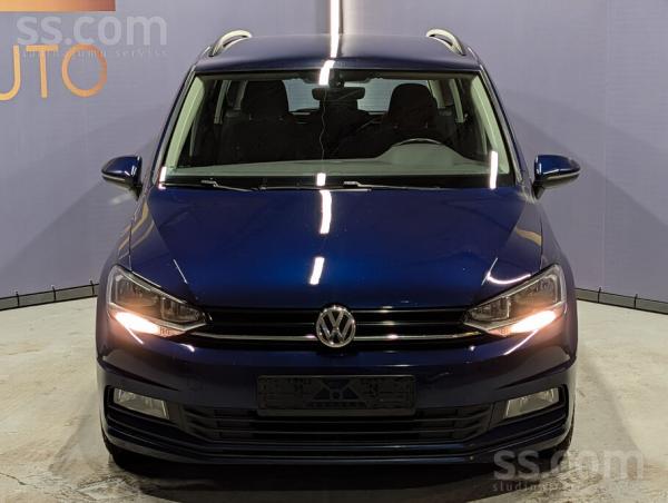 Zils Volkswagen Touran 2016 Jūrmala, ar dzinēja tilpumu 1.60 L un nobraukumu 377 tūkst. km par 6990 €, foto 5 vietnē AUTOMOTO.COM.LV