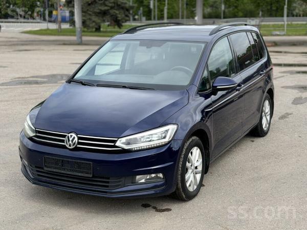 Blue Volkswagen Touran 2016 in Ogre, with an engine capacity of 2.00 L and mileage of 242 thousand km for 10290 €, photo 9 on AUTOMOTO.COM.LV