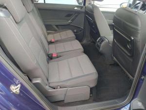 Blue Volkswagen Touran 2016 in Panevezys, with an engine capacity of 1.60 L and mileage of 143 thousand km for 9700 €, photo 15 on AUTOMOTO.COM.LV