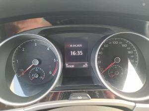 Blue Volkswagen Touran 2016 in Panevezys, with an engine capacity of 1.60 L and mileage of 143 thousand km for 9700 €, photo 28 on AUTOMOTO.COM.LV