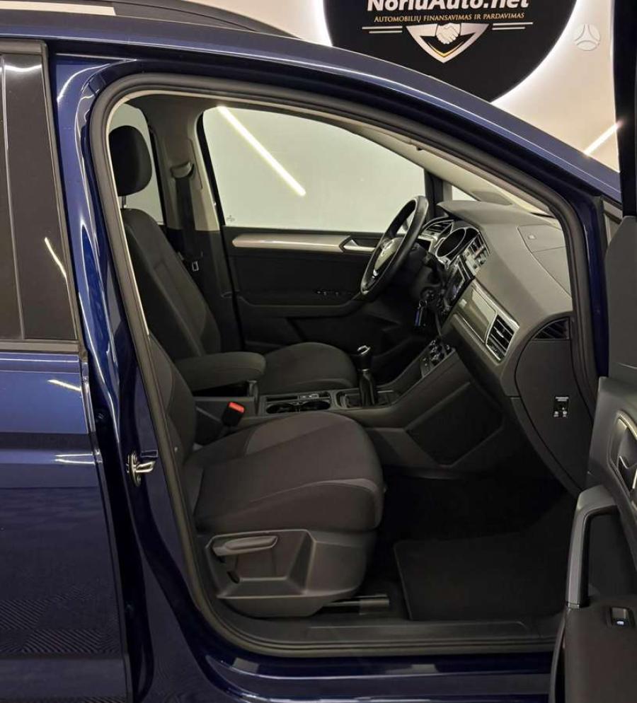 Zils Volkswagen Touran 2016 Marijampole, ar dzinēja tilpumu 1.60 L un nobraukumu 213 tūkst. km par 9650 €, foto 11 vietnē AUTOMOTO.COM.LV