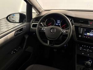 Zils Volkswagen Touran 2016 Marijampole, ar dzinēja tilpumu 1.60 L un nobraukumu 213 tūkst. km par 9650 €, foto 15 vietnē AUTOMOTO.COM.LV