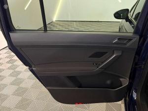 Zils Volkswagen Touran 2016 Marijampole, ar dzinēja tilpumu 1.60 L un nobraukumu 213 tūkst. km par 9650 €, foto 31 vietnē AUTOMOTO.COM.LV