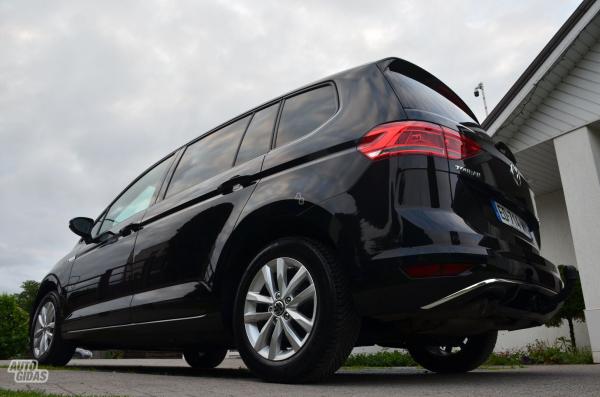 Zils Volkswagen Touran 2017 Kauņa, ar dzinēja tilpumu 2.00 L un nobraukumu 249 tūkst. km par 9650 €, foto 1 vietnē AUTOMOTO.COM.LV