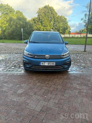 Zils Volkswagen Touran 2017 Kuldīga, ar dzinēja tilpumu 1.40 L un nobraukumu 128 tūkst. km par 16500 €, foto 3 vietnē AUTOMOTO.COM.LV