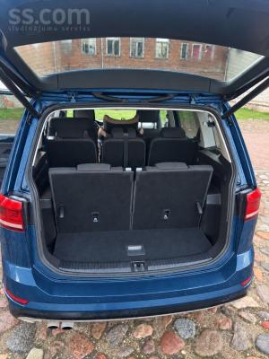 Zils Volkswagen Touran 2017 Kuldīga, ar dzinēja tilpumu 1.40 L un nobraukumu 128 tūkst. km par 16500 €, foto 14 vietnē AUTOMOTO.COM.LV