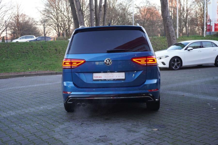 Zils Volkswagen Touran 2018 Kauņa, ar dzinēja tilpumu 1.40 L un nobraukumu 81 tūkst. km par 25439 €, foto 7 vietnē AUTOMOTO.COM.LV