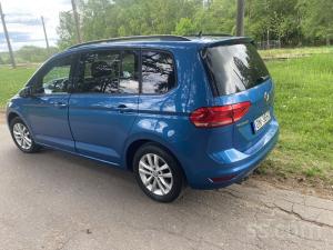Blue Volkswagen Touran 2018 in Riga, with an engine capacity of 1.40 L and mileage of 120 thousand km for 14800 €, photo 6 on AUTOMOTO.COM.LV