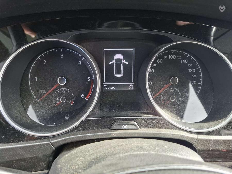 Zils Volkswagen Touran 2019 Šauļi, ar dzinēja tilpumu 1.97 L un nobraukumu 171 tūkst. km par 8700 €, foto 13 vietnē AUTOMOTO.COM.LV